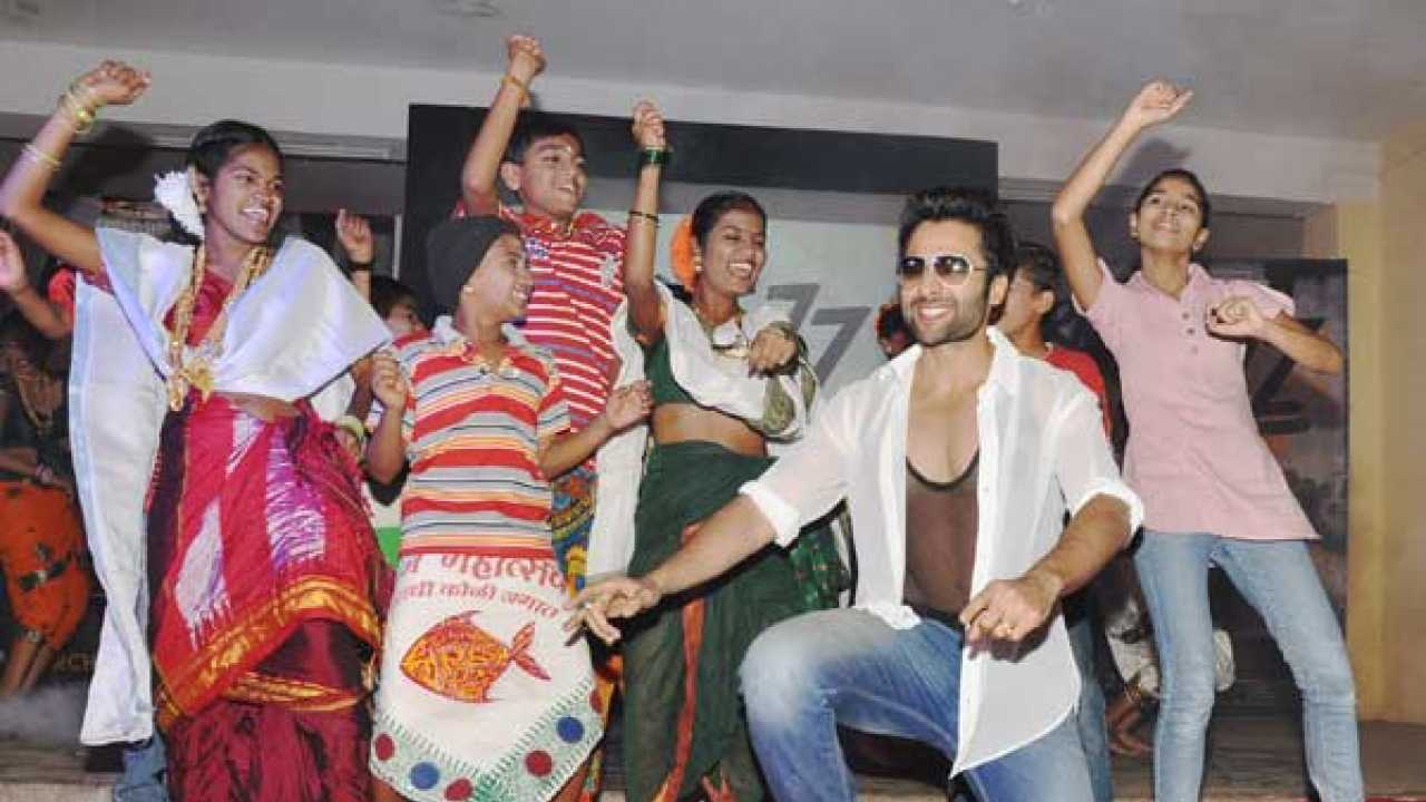 First look: Official Indian version of Gangnam style launched