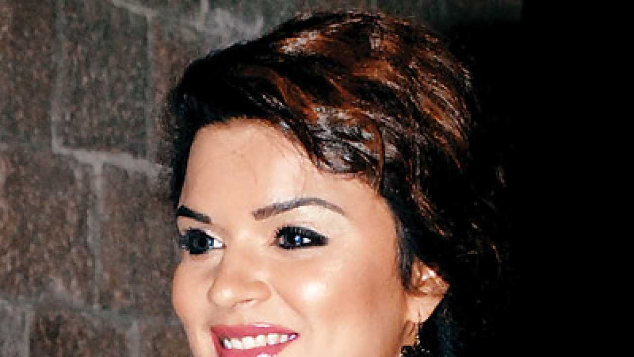 Aashka Goradia In Shubh Vivah