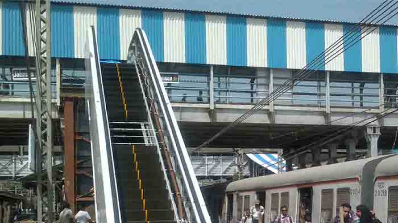 First look: Thane station gets escalators!
