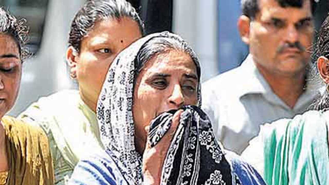 Survivors pledge to prevent acid attacks
