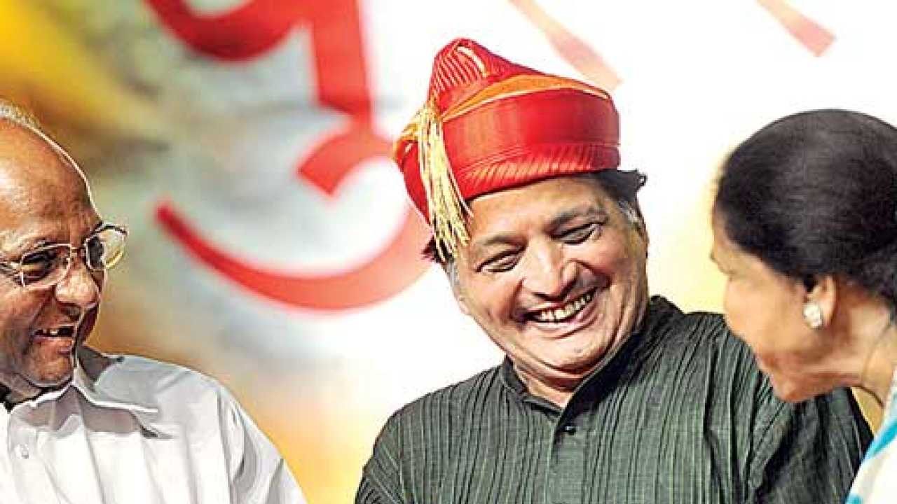 Gadgil introduced compering as a career