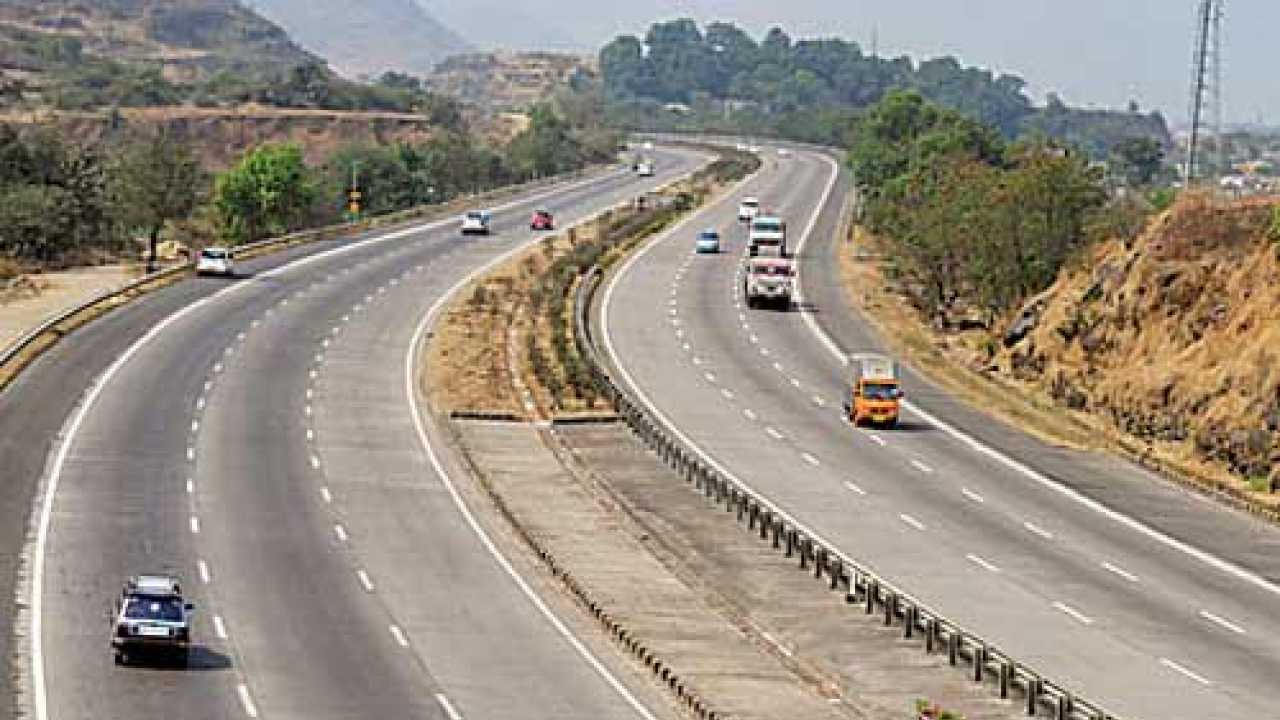 On E-way, app to put spoke in speedsters' wheel