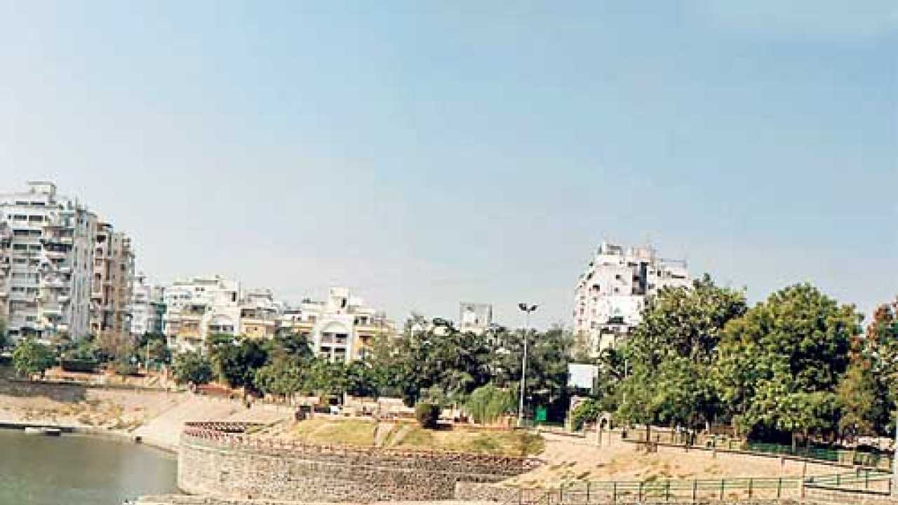Clean Vastrapur lake to be a reality soon
