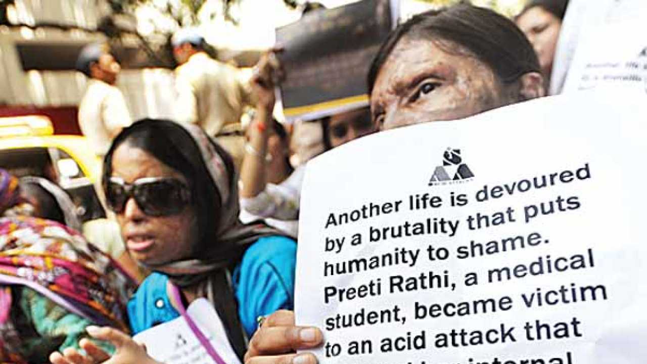 33,000 sign petition for justice to acid attack victim Preeti Rathi