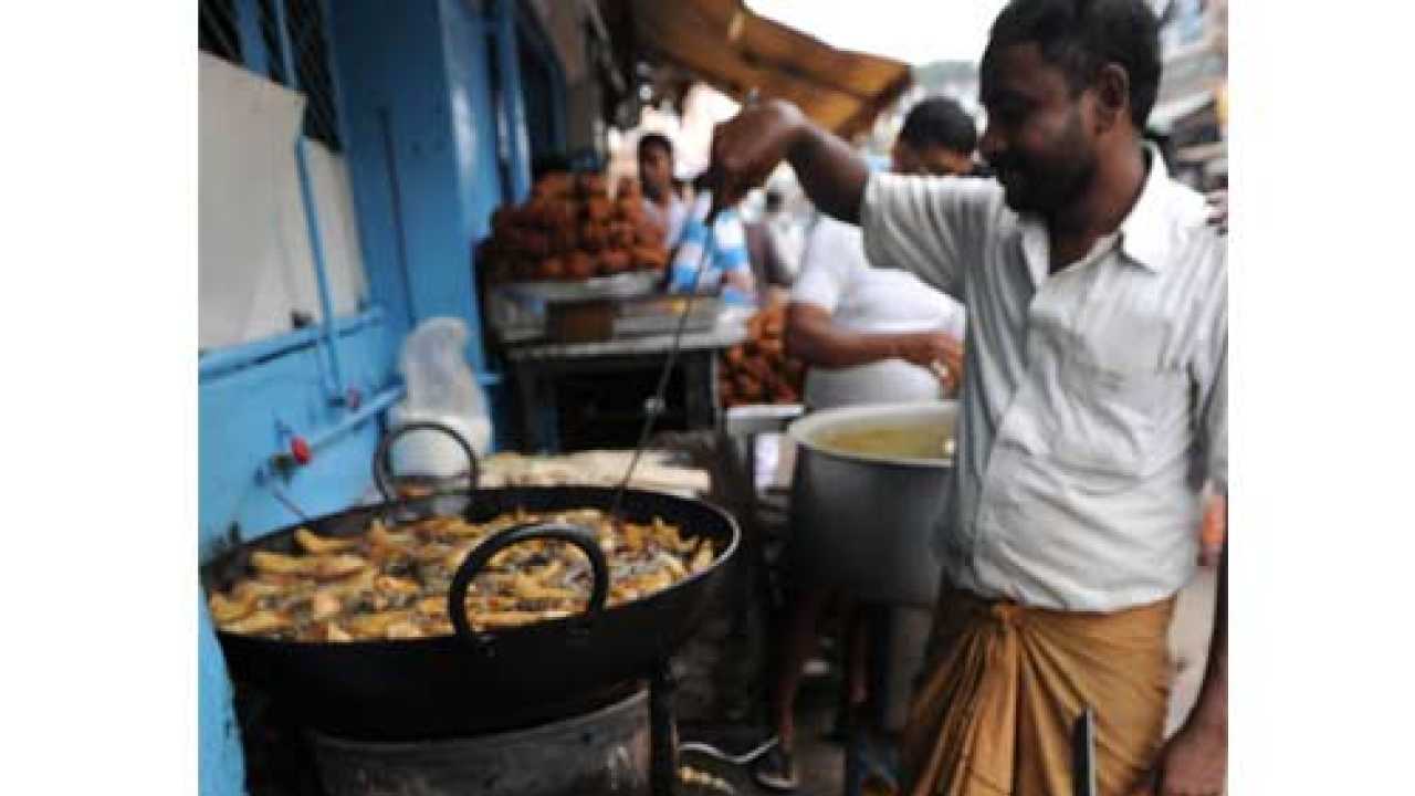 'Samosas' destroyed by the thousands in Goa