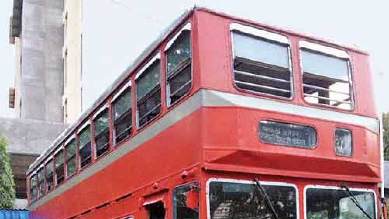 Mumbai: A bus with a fantastic view
