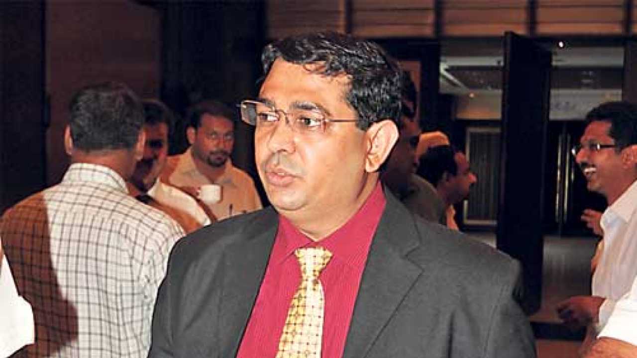 Sunil Kakkad's resignation leaves employees in limbo