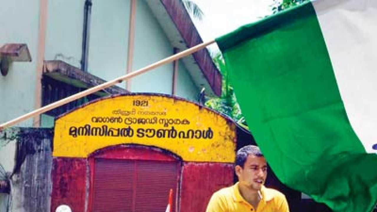 Mission Peace: DU students win hearts of Puneites