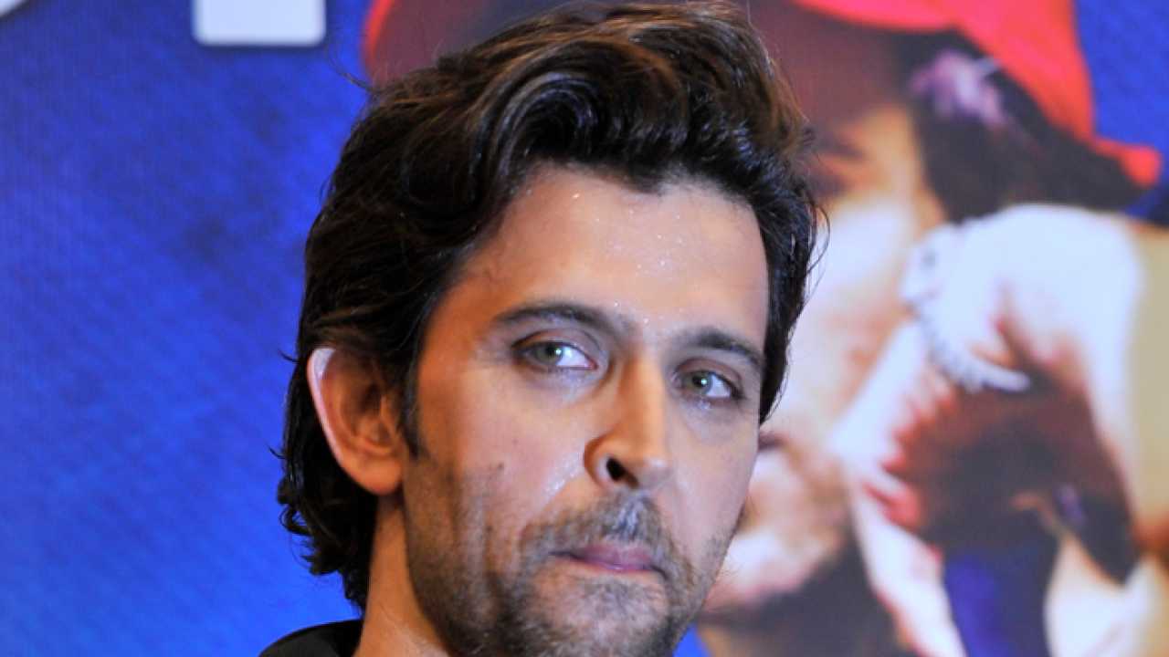 Hrithik Roshan undergoes successful surgery