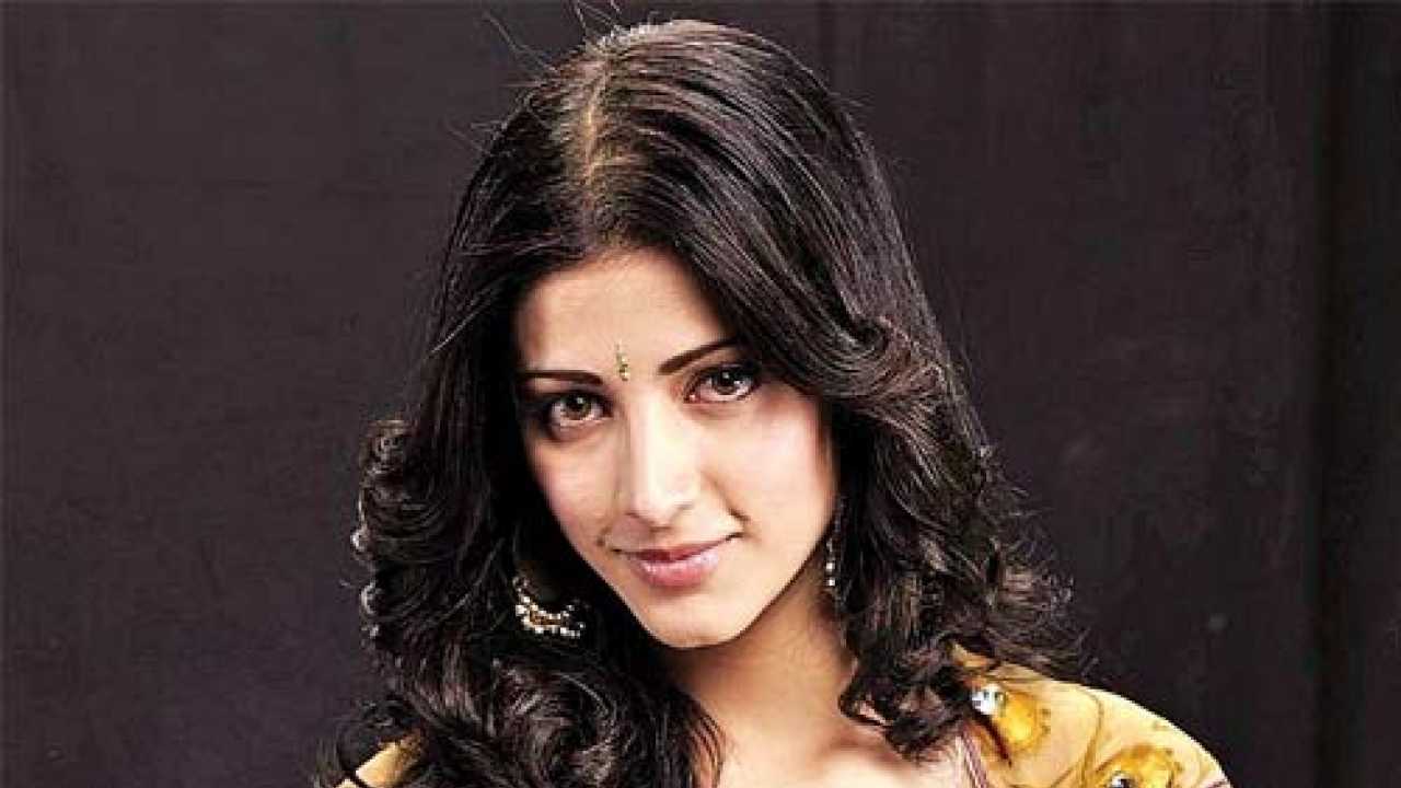 Shruti Haasan's dialogues get axed