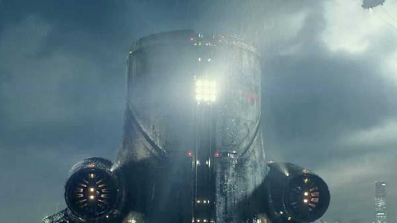 Film Review: 'Pacific Rim' sets a new benchmark in film making