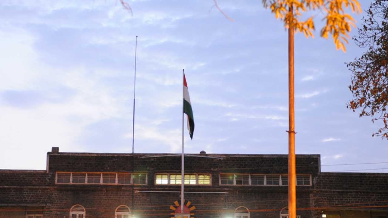 Can break into Yerwada jail in Rs 5 lakh, claims MLA