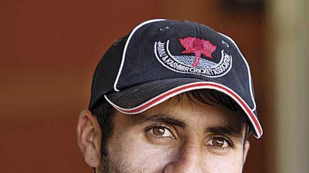 Parvez Rasool warms the bench, fires up Omar