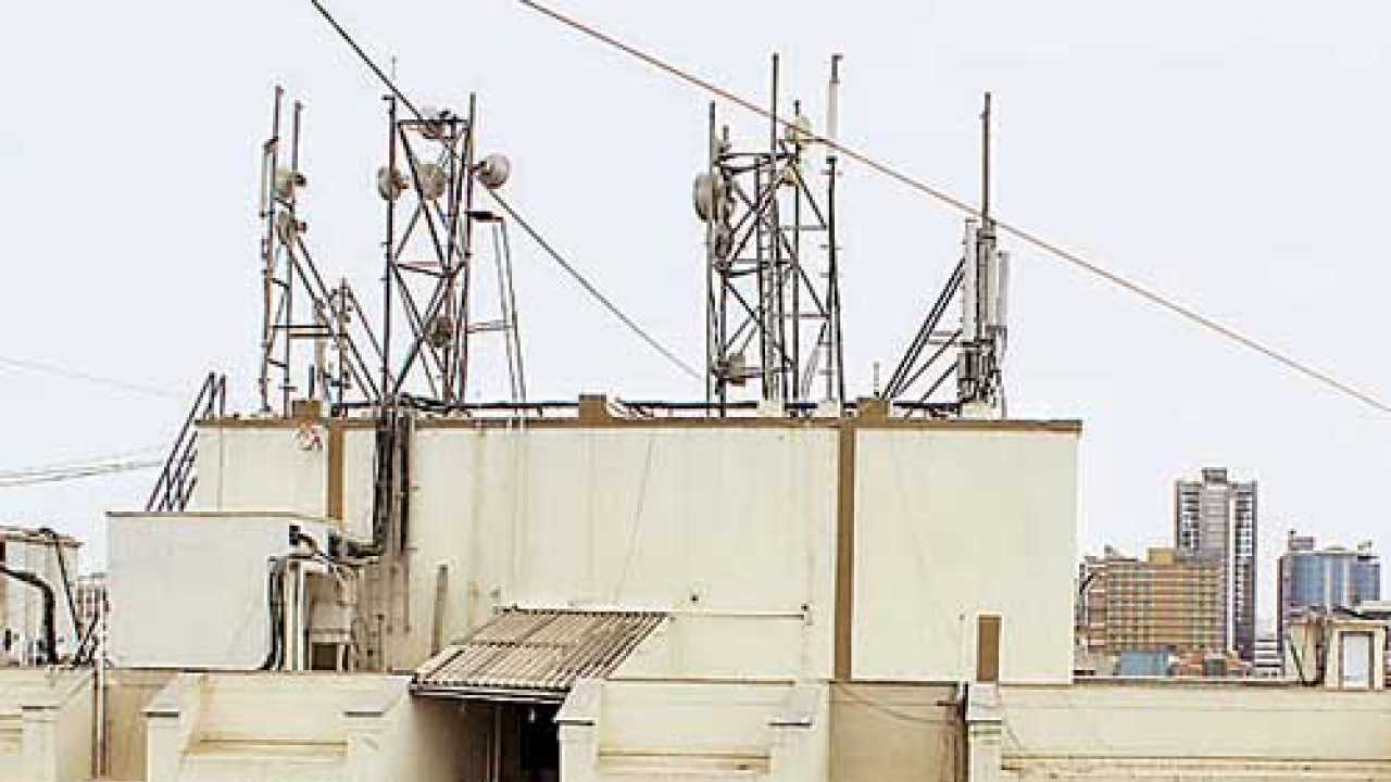 Tower of problem: DoT bats for mobile operators