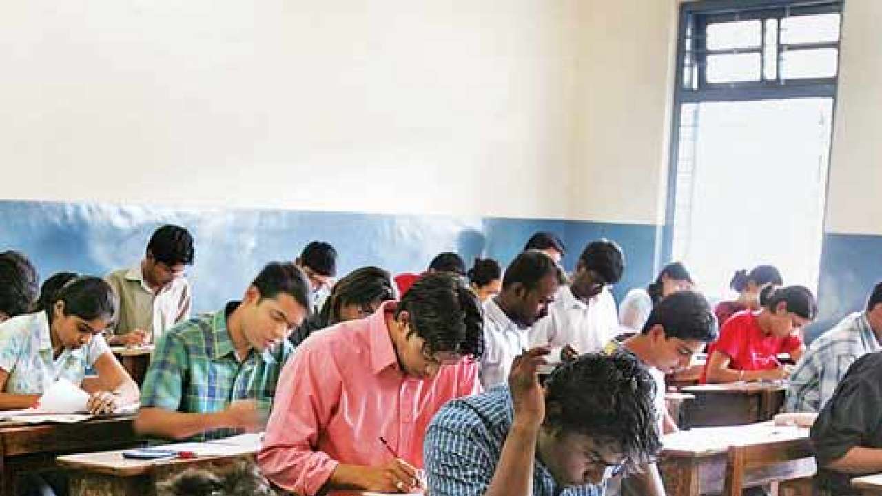 Students show shocking ignorance in spite of getting excellent grades