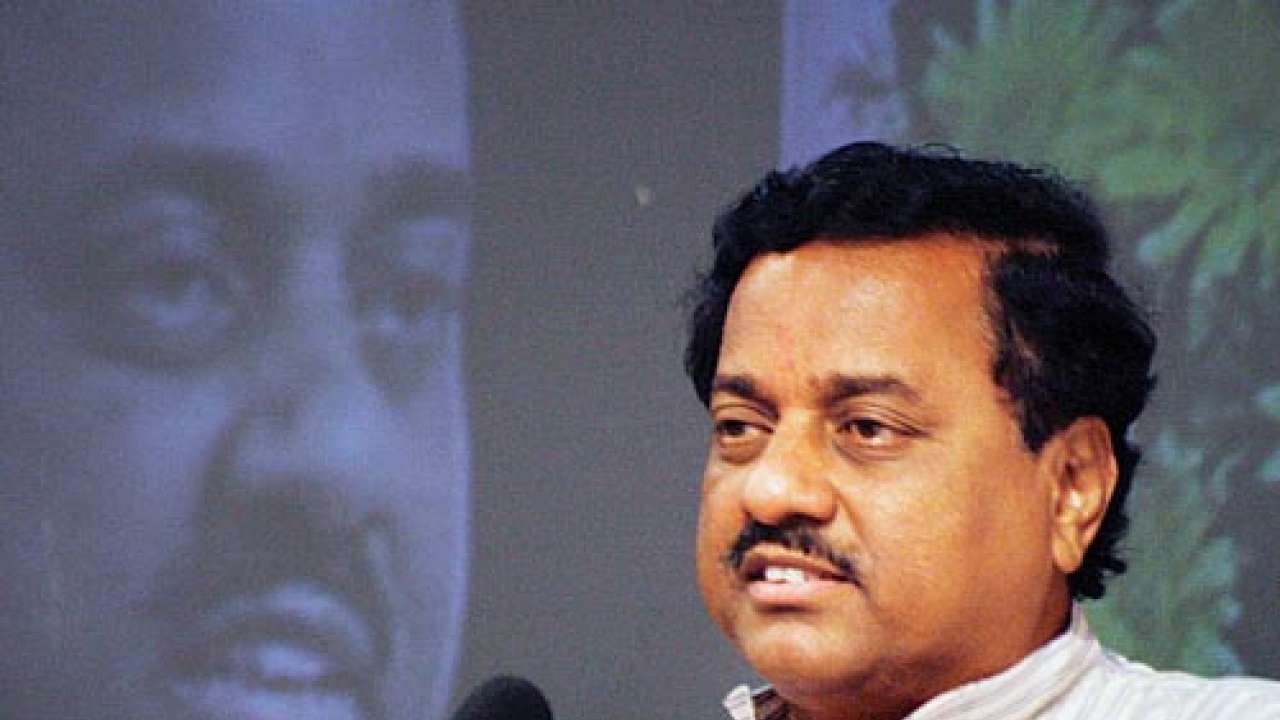 Sunil Tatkare warns Bhaskar Jadhav through supporters