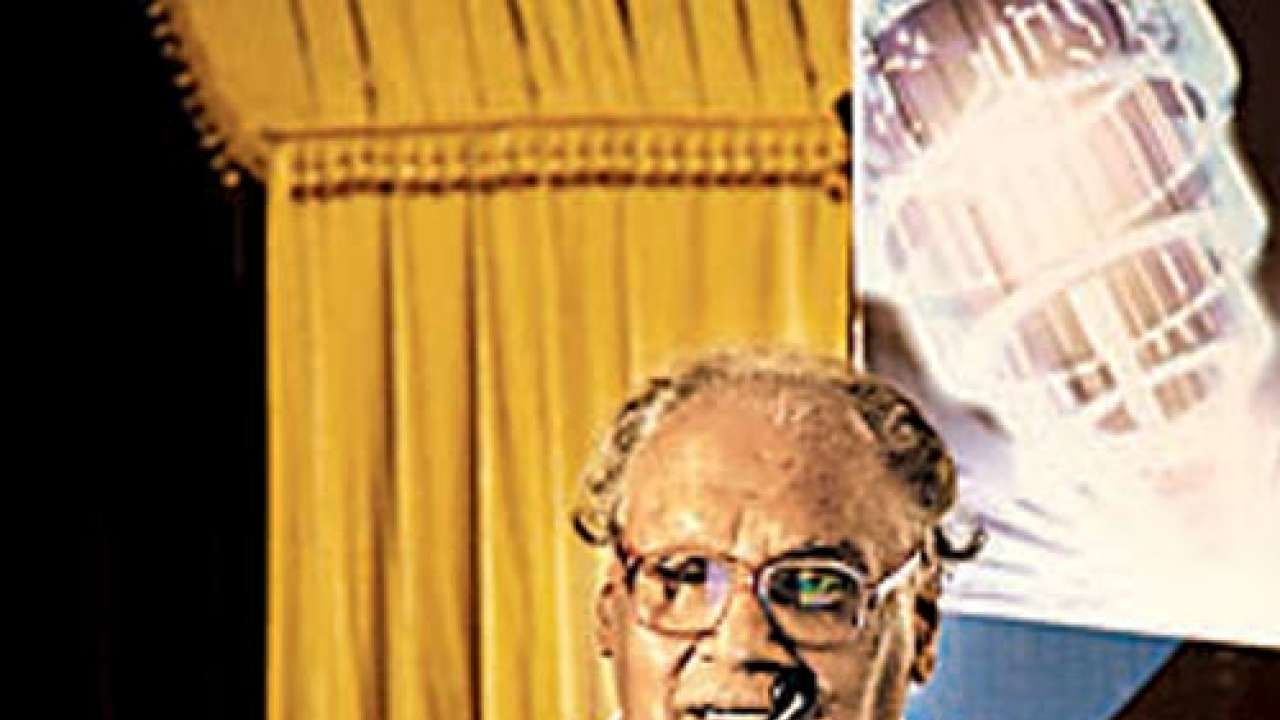 Prof CNR Rao denies calling politicos 'idiots', but says they have an ...
