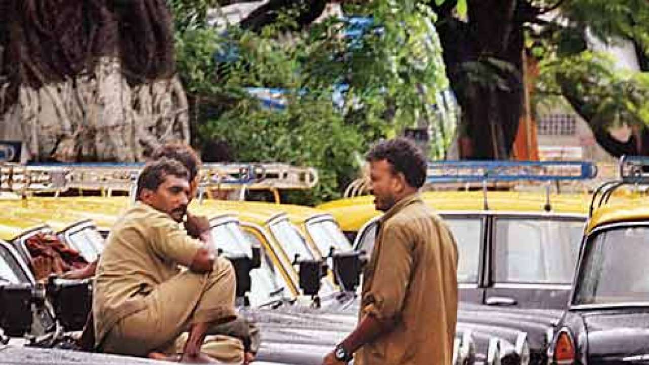 Taxi, auto drivers in Mumbai get lesson in politeness