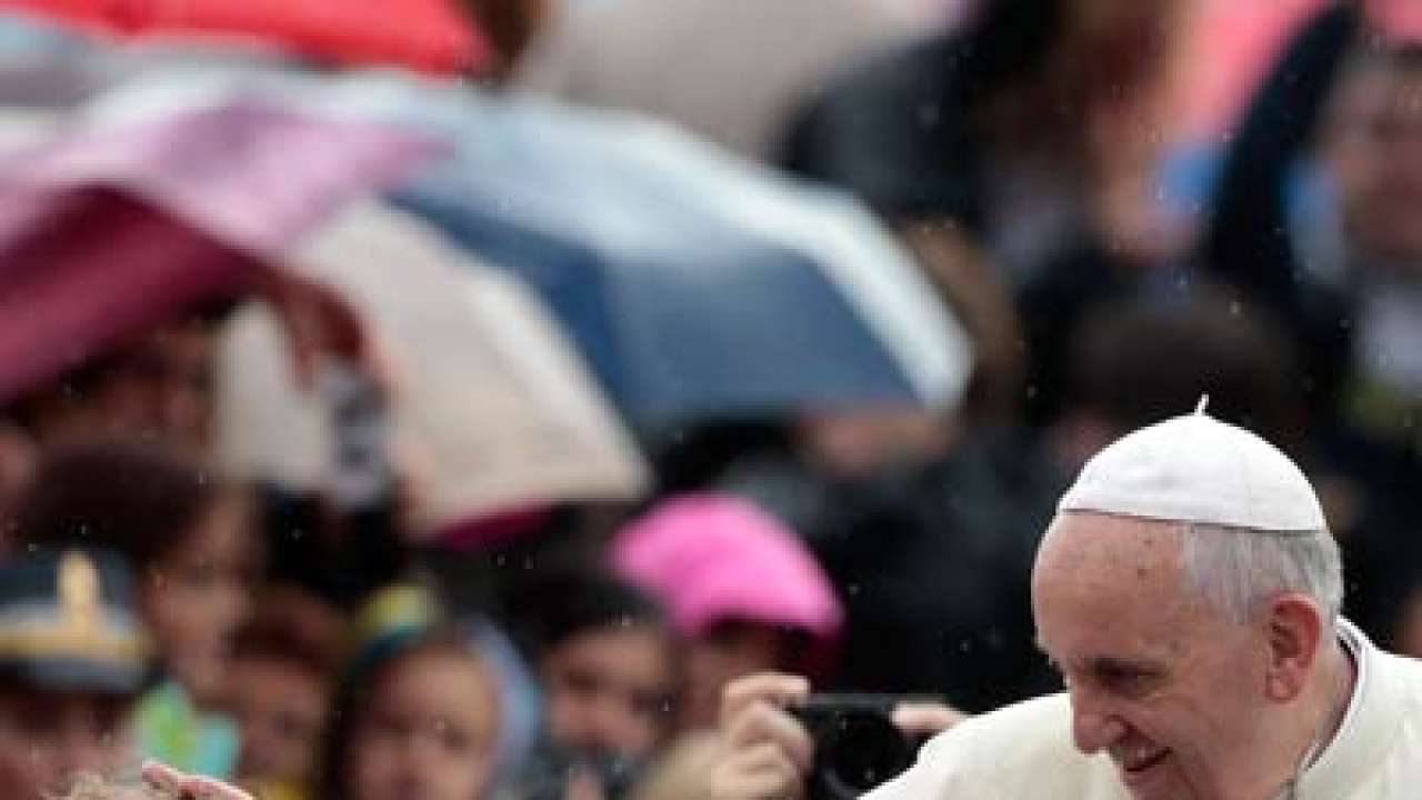 In a telegram to South African President Jacob Zuma, Pope Francis says ...