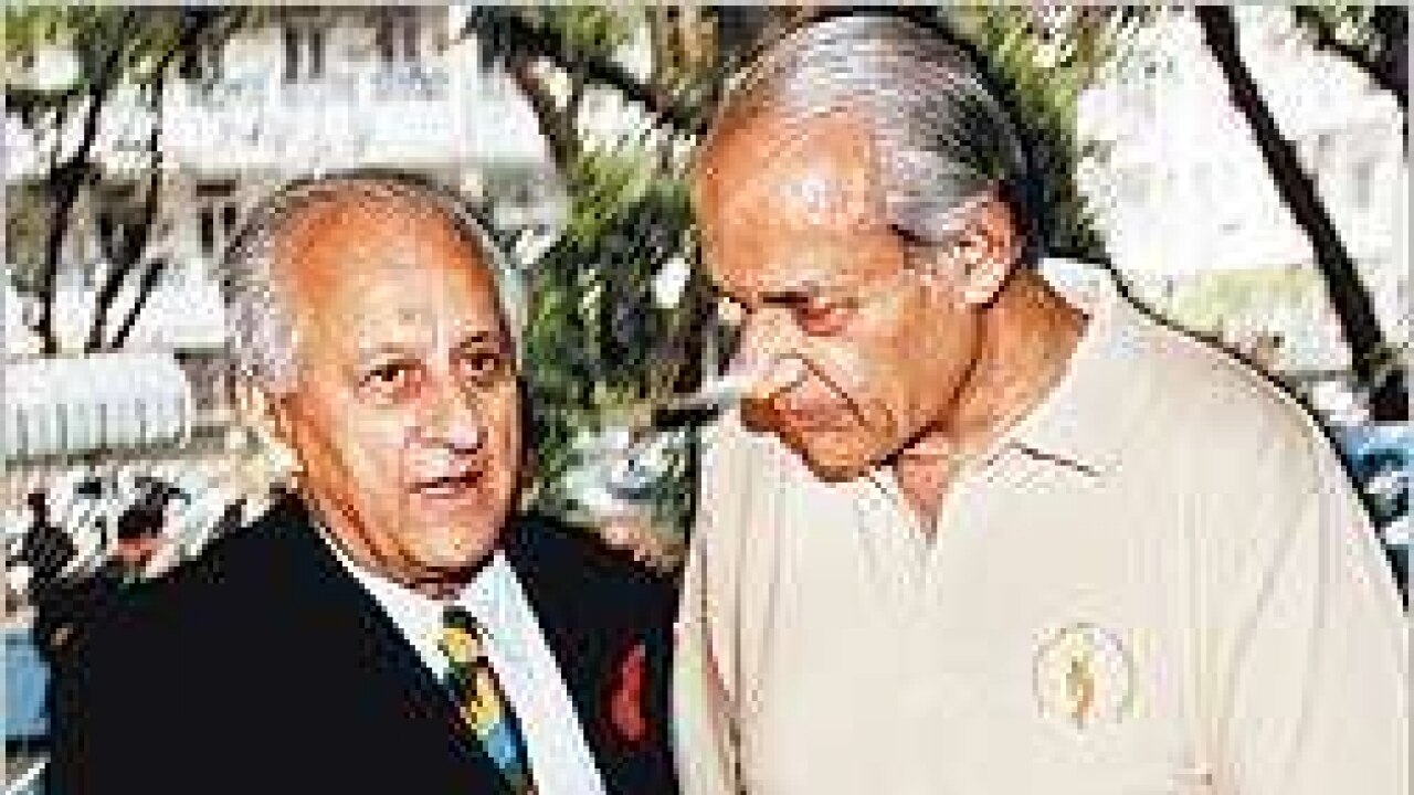 Shaharyar comes to set a date