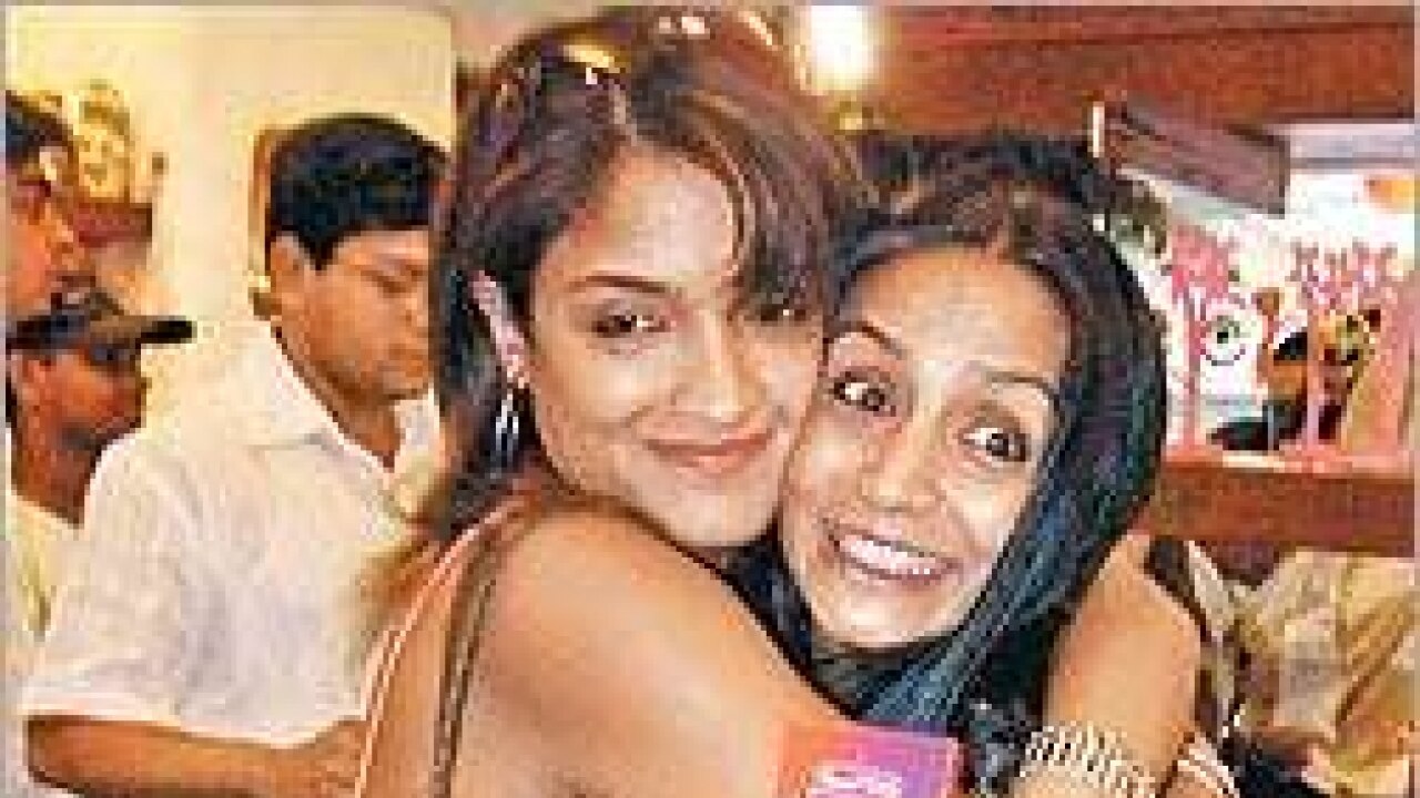 Inside the rah rah sisterhood