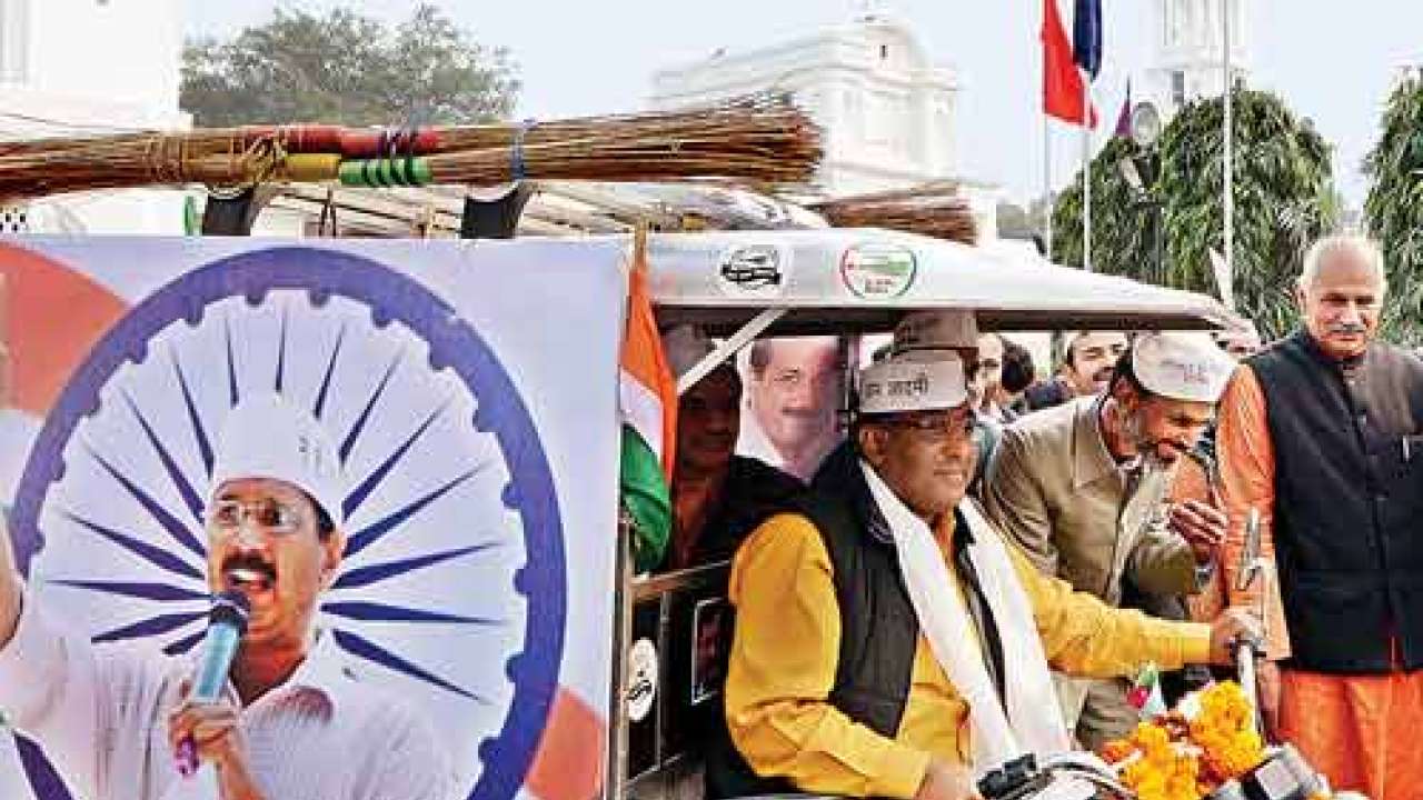 dna exclusive: AAP members growing, and how! Over 3 lakh people have ...