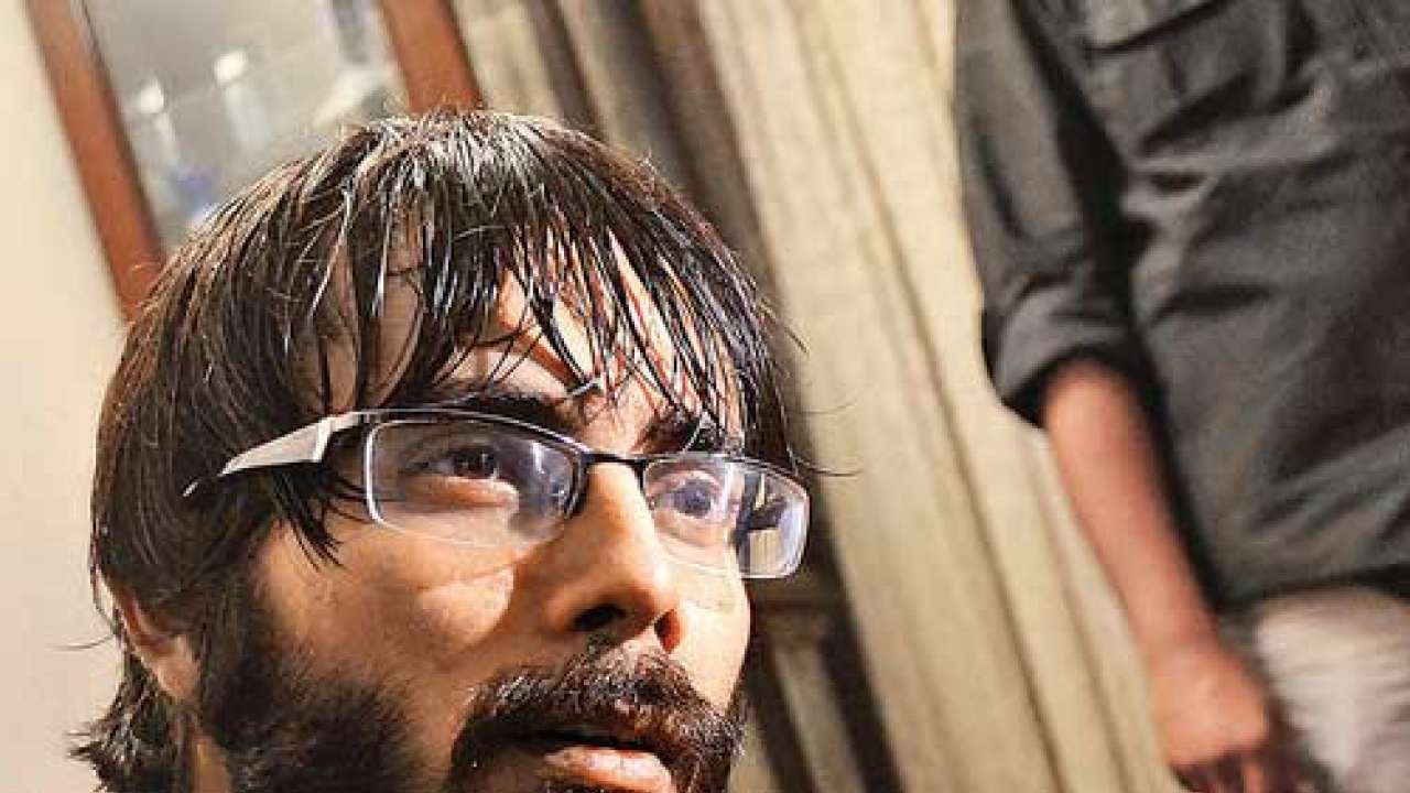 Who helped Raghuveer Singh?