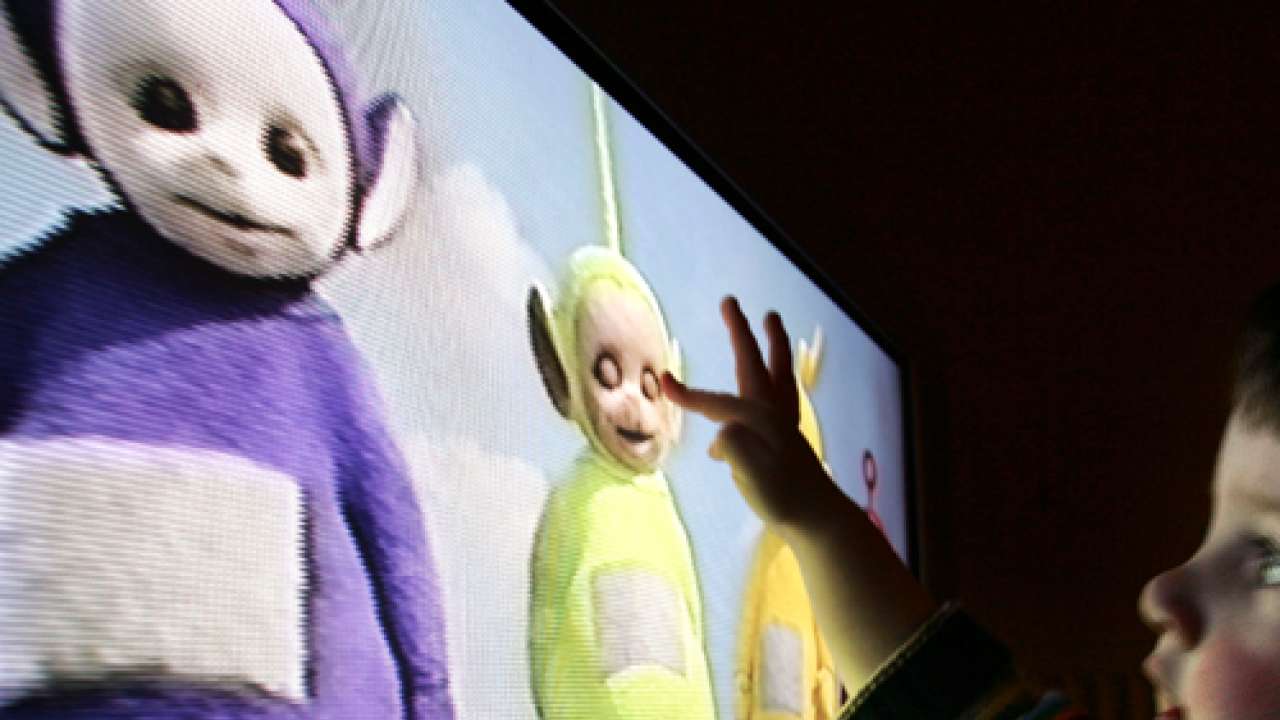 Watching too much TV can damage kids' brains