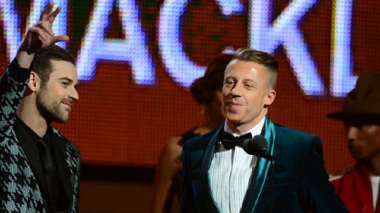 Macklemore-Ryan Lewis bag Grammy for best new artist