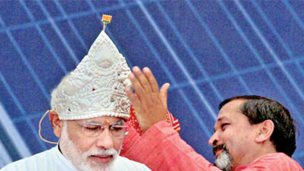 Political sparring hits a new low as Salman Khurshid uses "napunsak ...