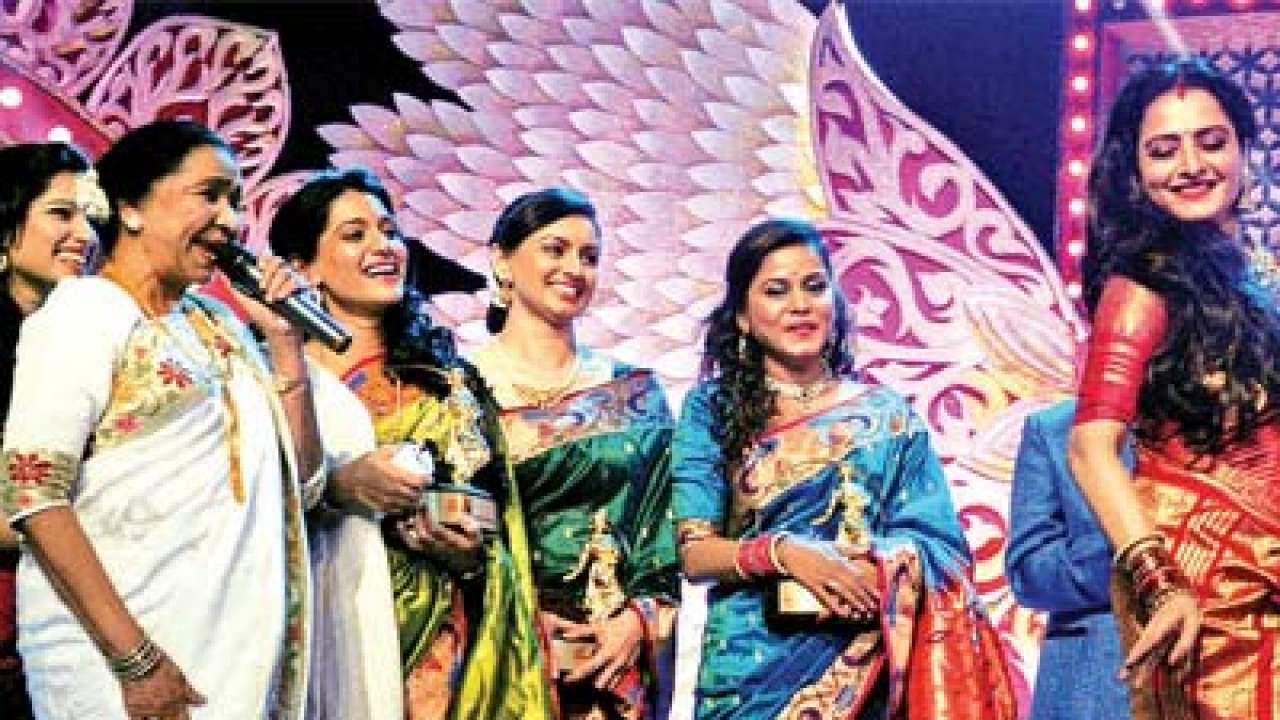 And behold, Rekha danced