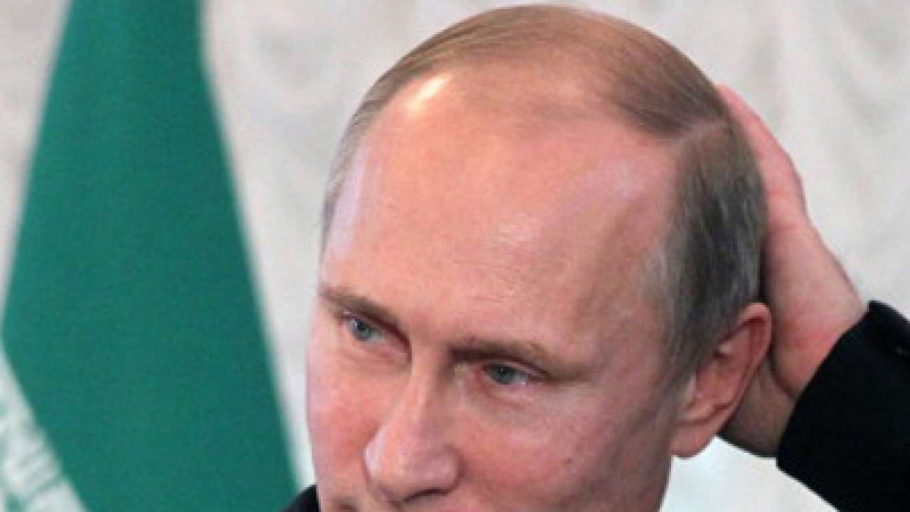 Vladimir Putin 'desperate to use Sarah Palin's predicting powers'