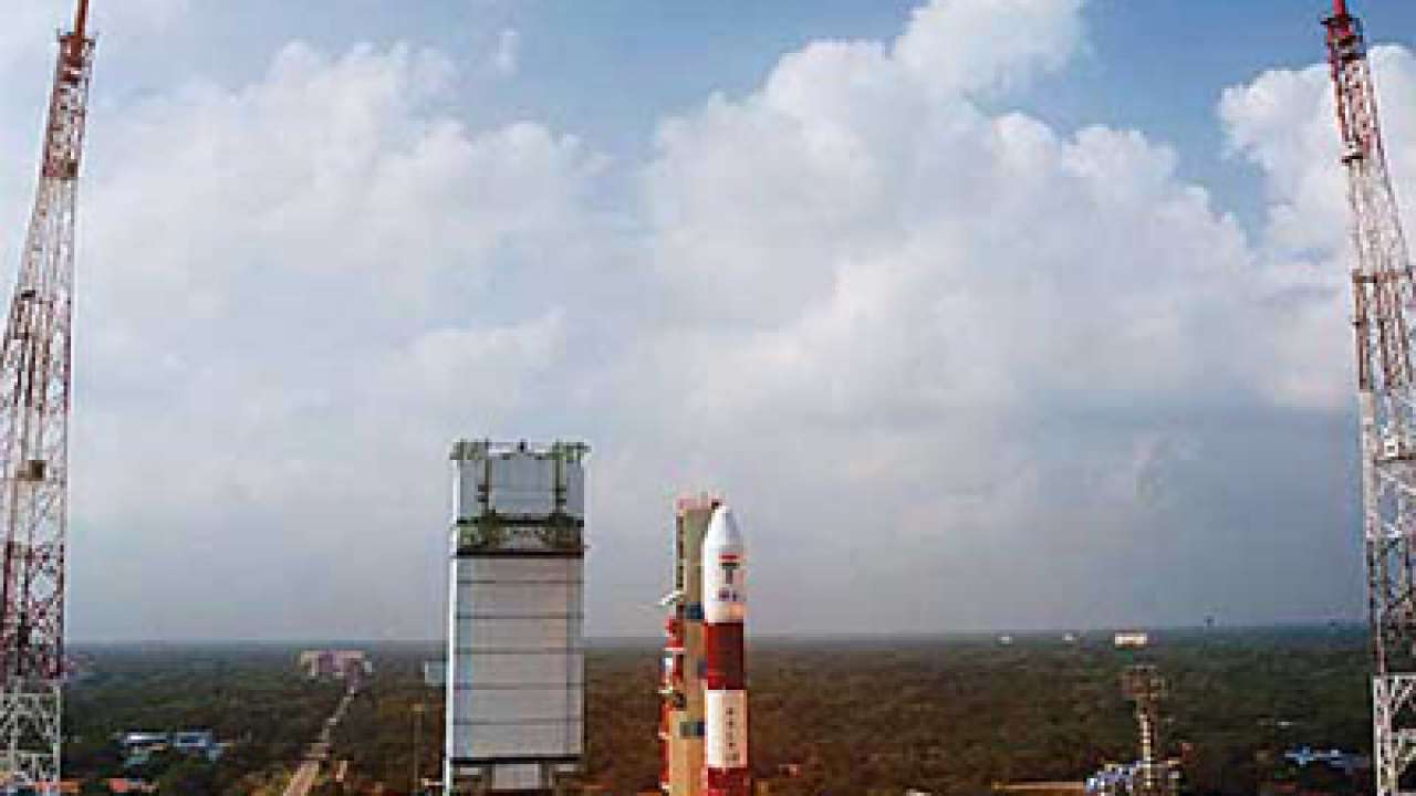 India's Mars mission crosses half the distance