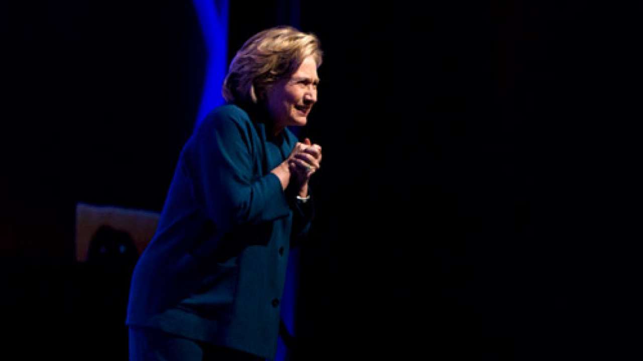 Hillary Clinton dodges shoe during Las Vegas speech