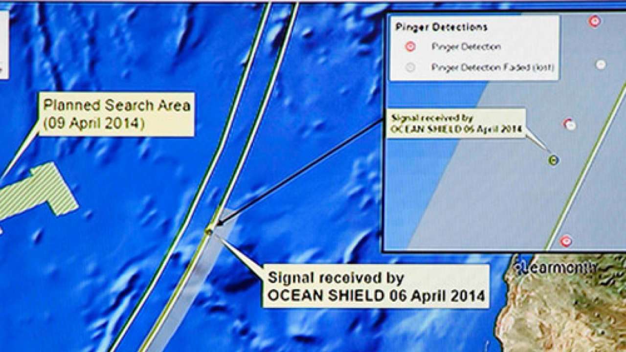 Search for Malaysian Flight MH370 heads to site of first "ping"