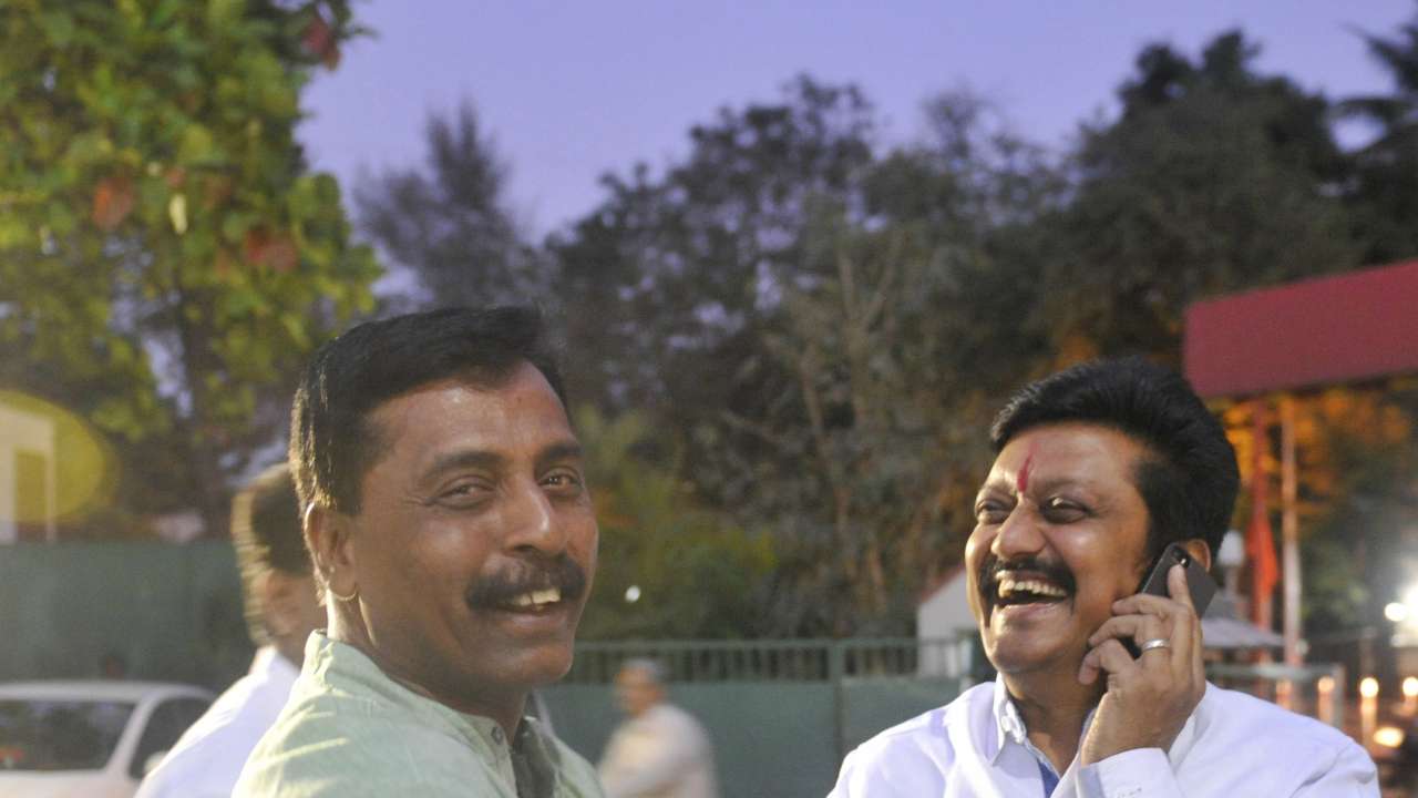 Anil Shirole leading, the mood at the Congress office looks grim in Pune