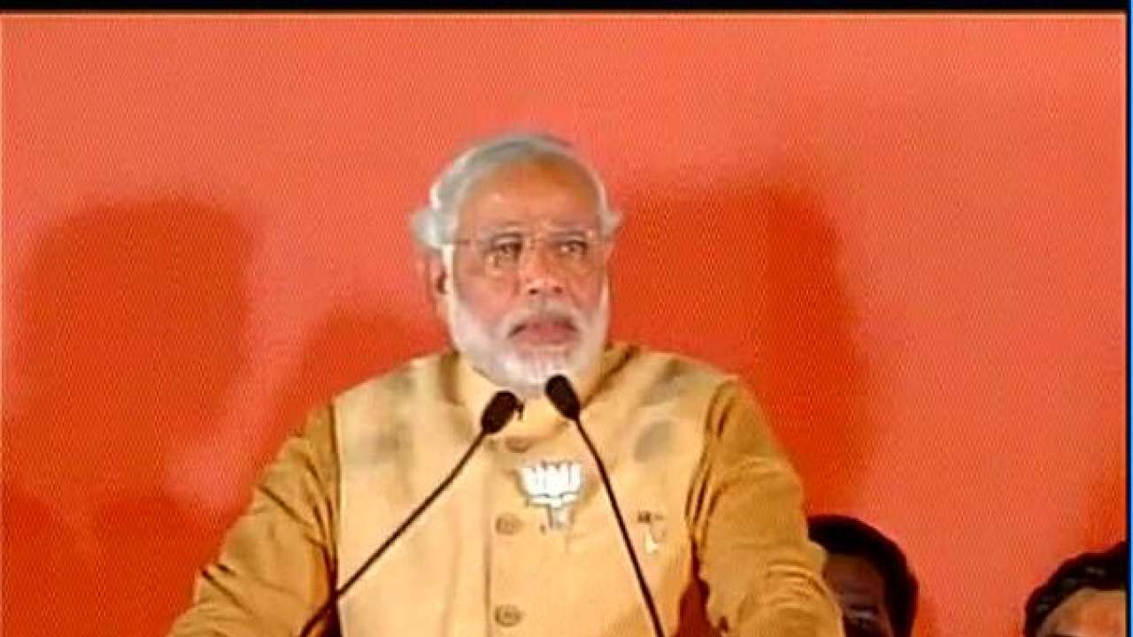 Mumbai designer stitches special suit for PM-elect Narendra Modi