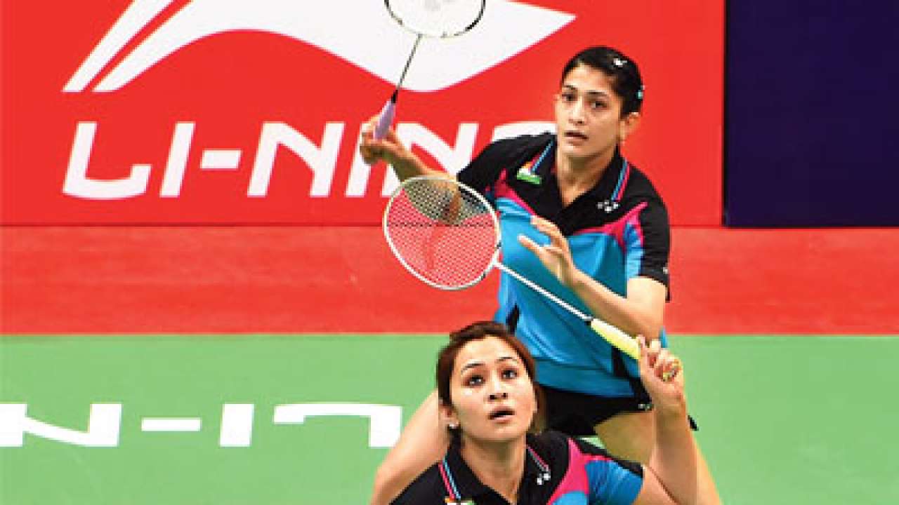 Indian women have it easy against Thai shuttlers