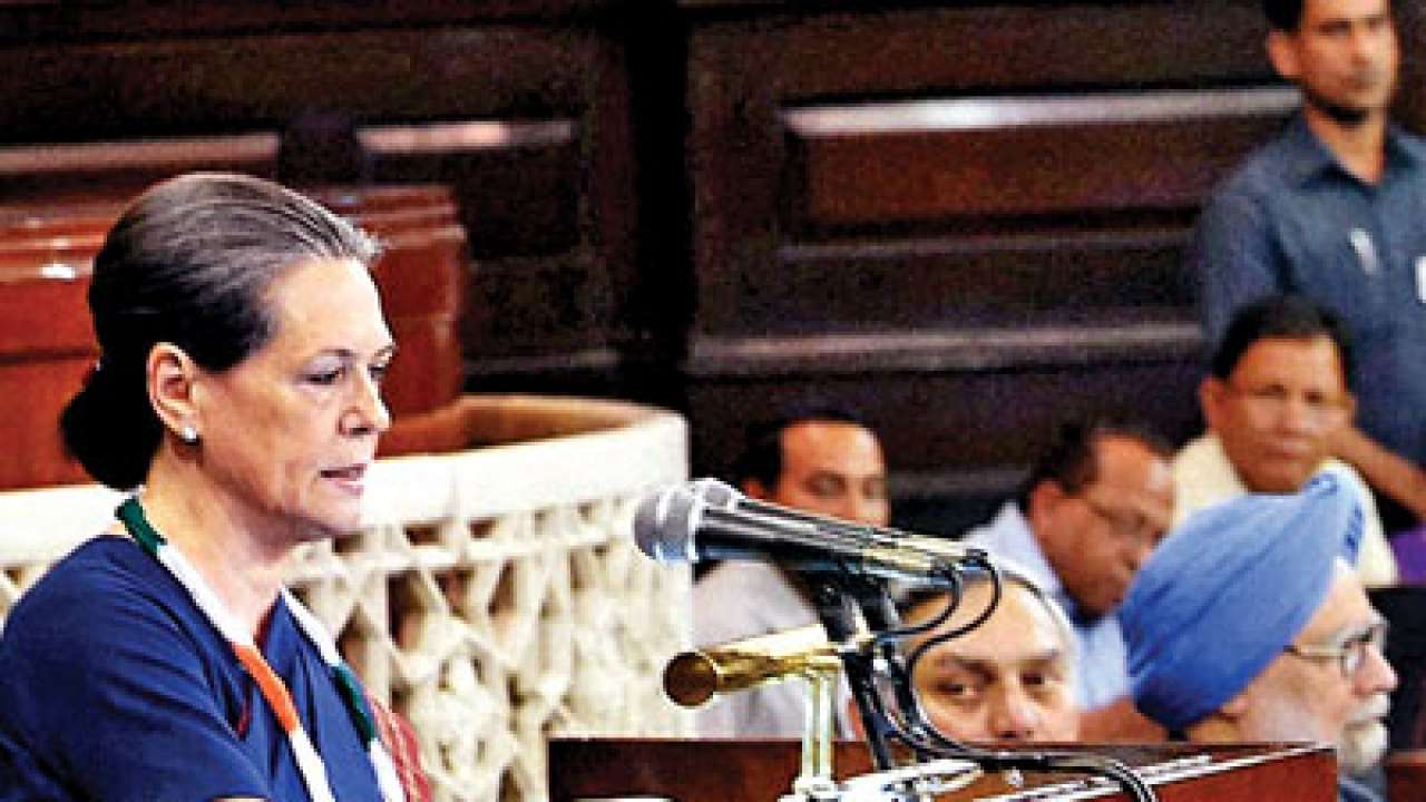 Congress elects Sonia Gandhi as Congress Parliamentary Party leader