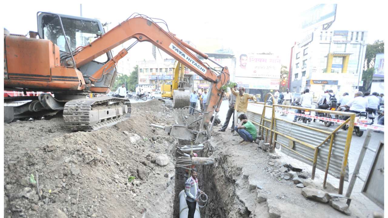 PMC pulls up companies over road-digging