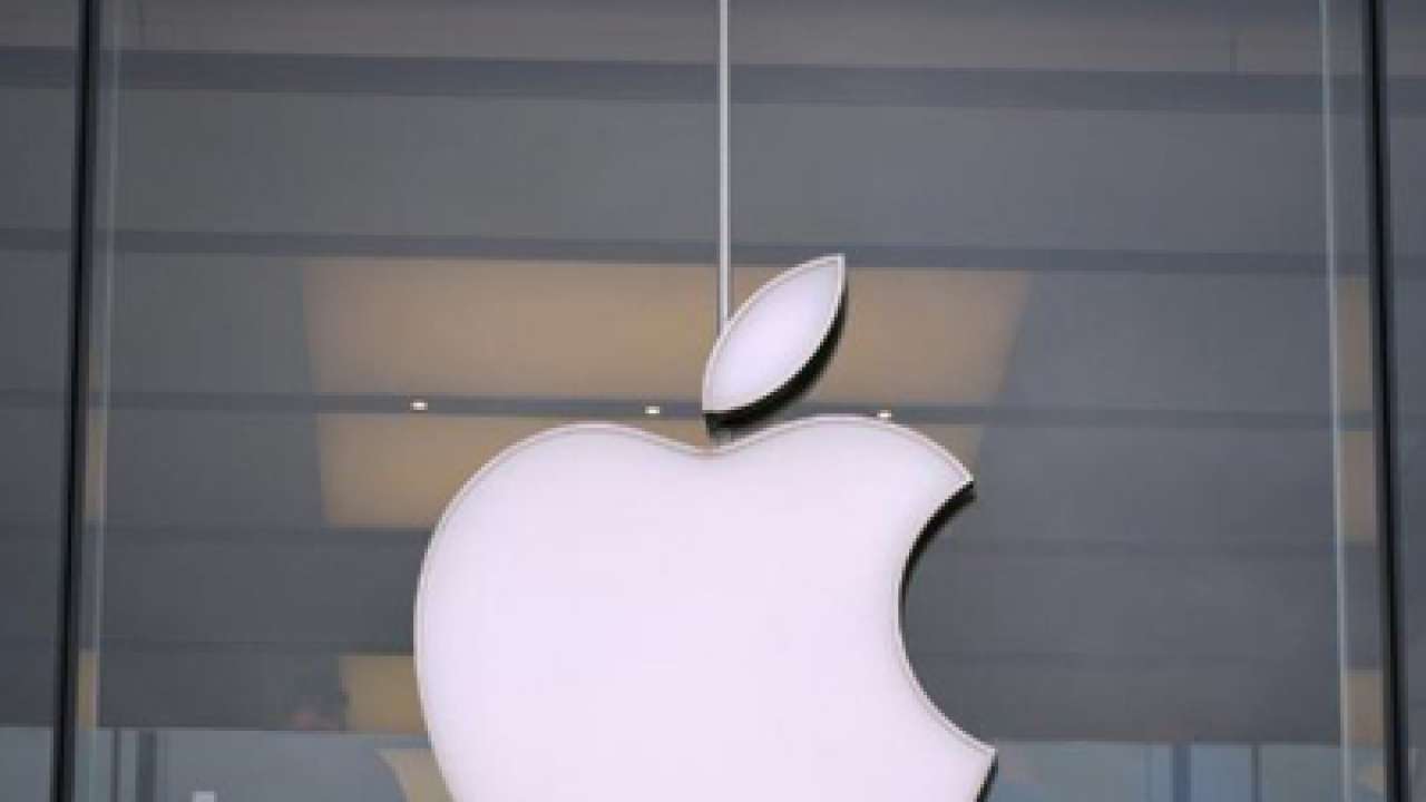 Advocates for blind, deaf want more from Apple