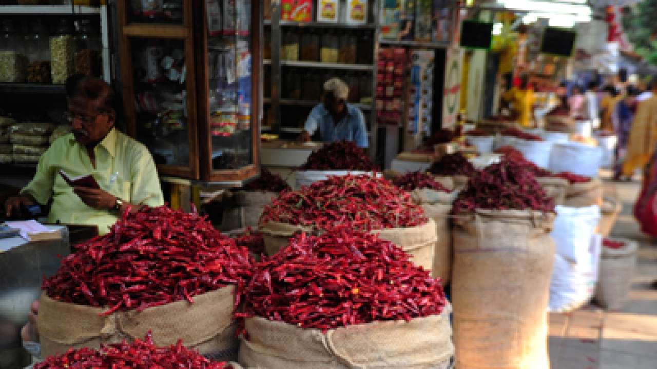 Uff uff mirchi : Prices of chillies up nearly 50% this summer in Mumbai