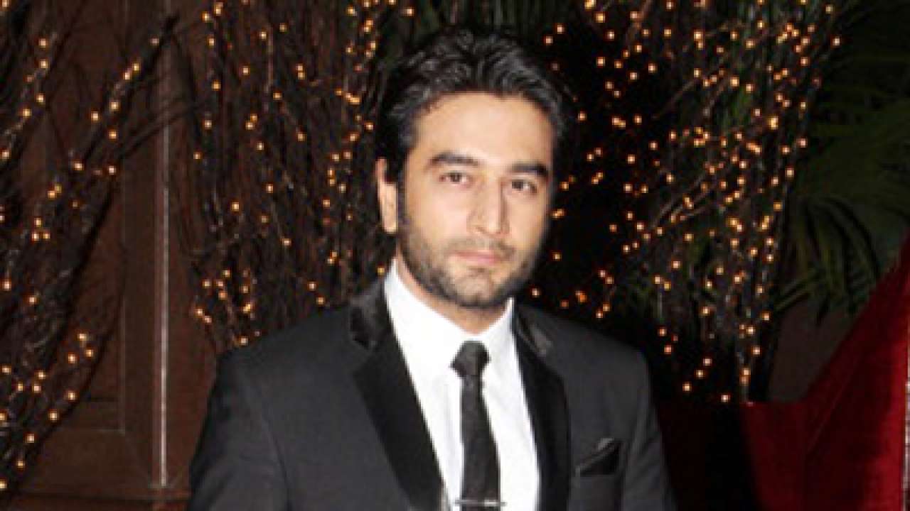 'My dream is to cut a single with Amitabh Bachchan', says singer ...