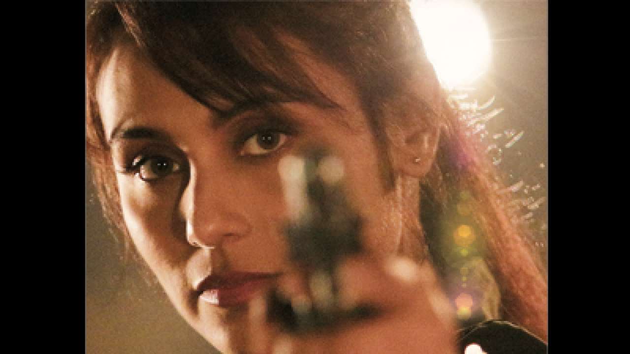 Rani Mukherjee, Rakesh Maria, inaugurate self defense workshop for girls