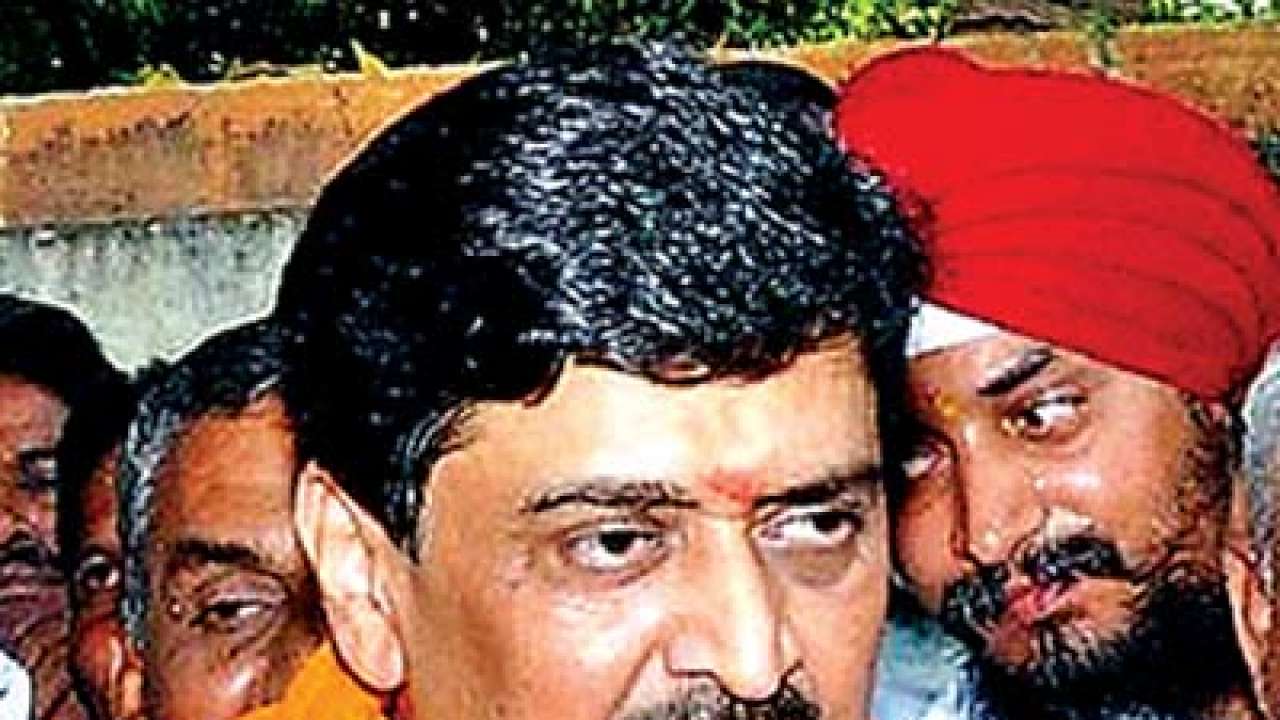 Delhi High Court reserves verdict on plea of ex-Maharashtra CM Ashok ...