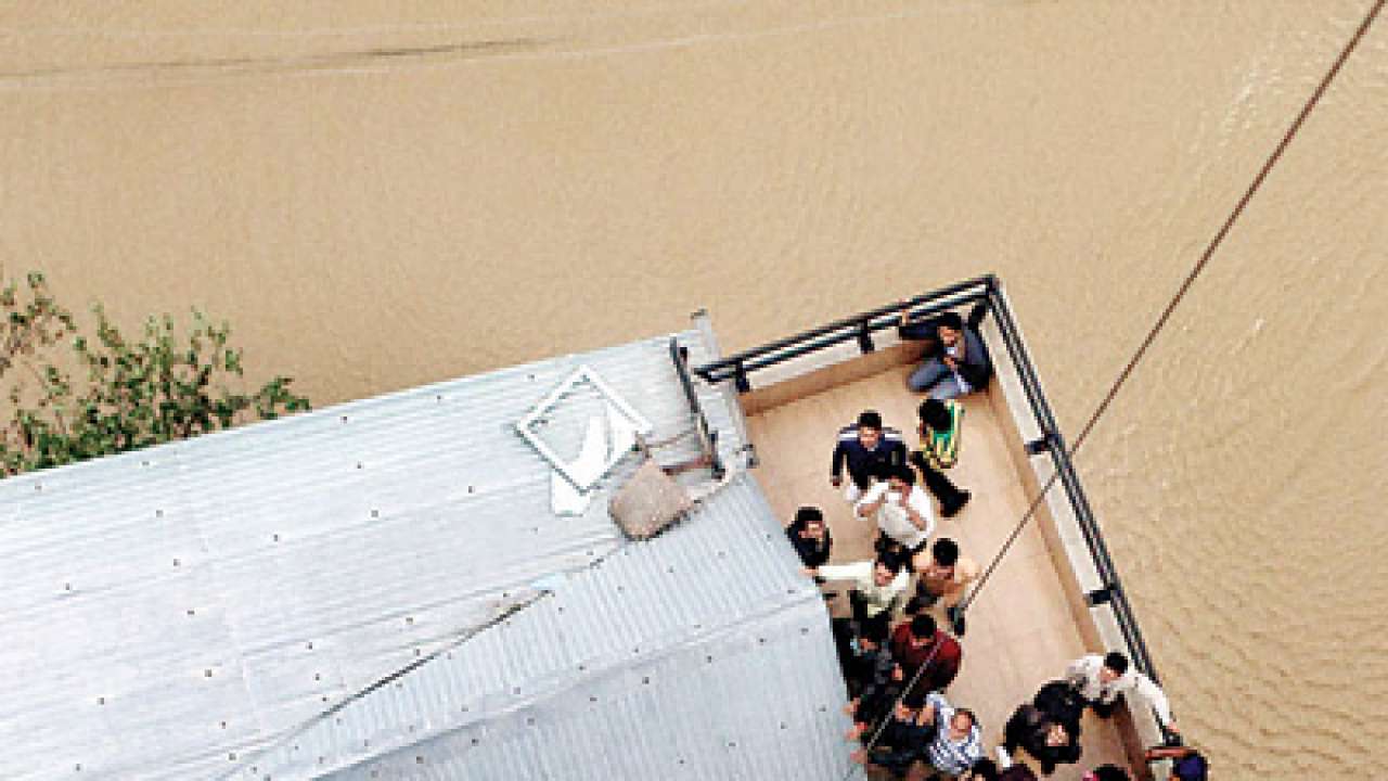 BJP sets up 95 centres to collect food packets for flood