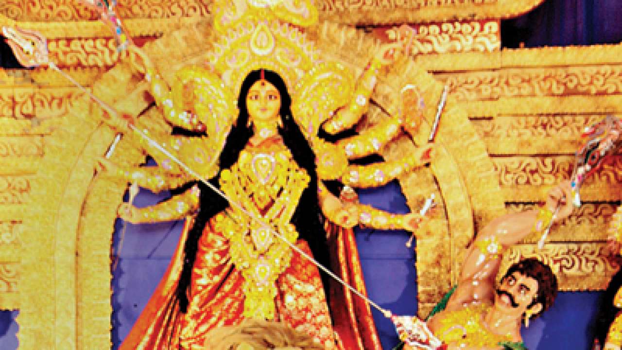 Artist from Kolkata behind Durga idols