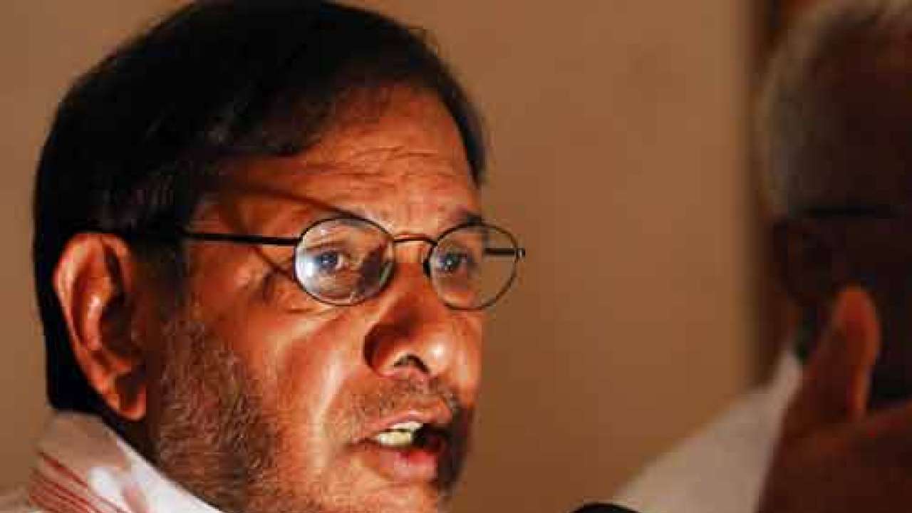 Sharad Yadav attends Samajwadi Party's convention, fuels alliance ... Sharad Yadav attends Samajwadi Party's convention, fuels alliance ...