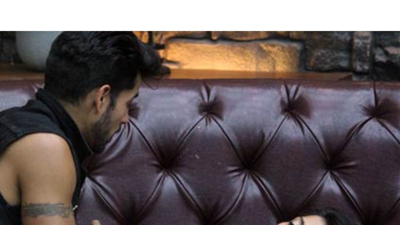 Bigg Boss 8 Gautam Gulati And Sonali Rauts Relationship Hits A Roadblock