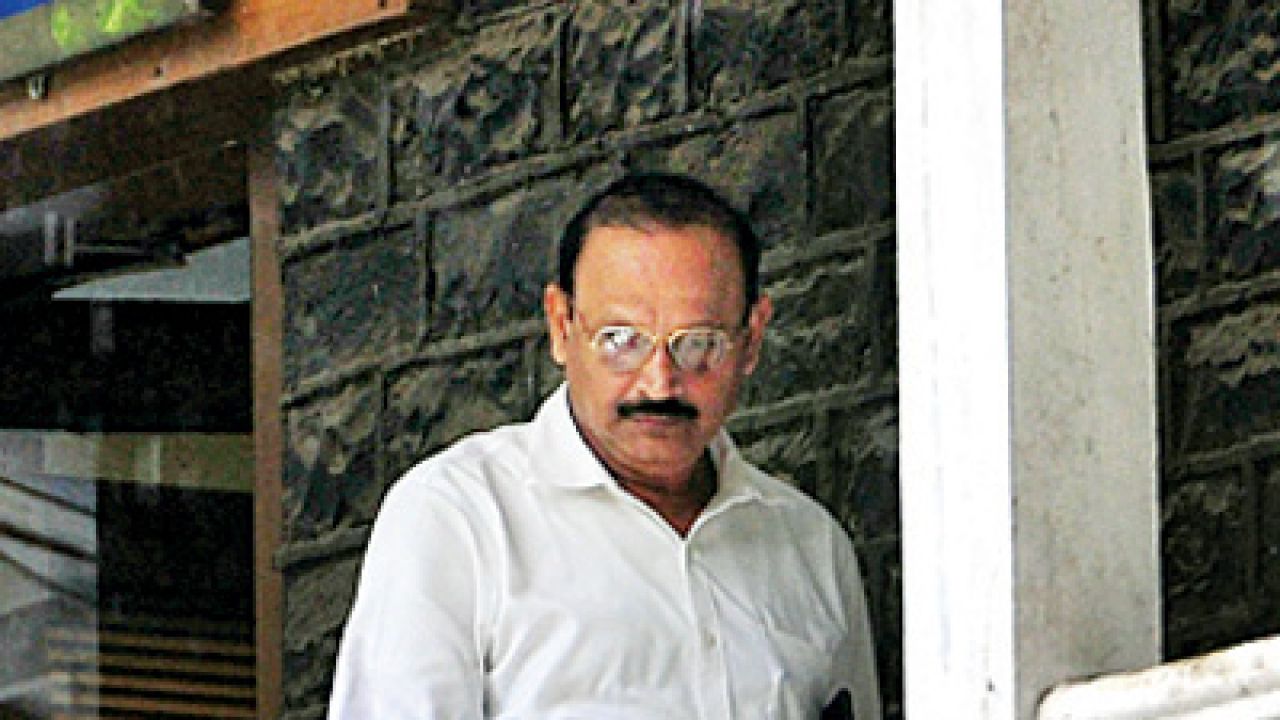 Preliminary probe indicts Sunil Paraskar of misconduct